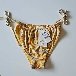 Billabong | Swim | Nwt Billabong Southern Floral Ruched Hike Cheeky ...